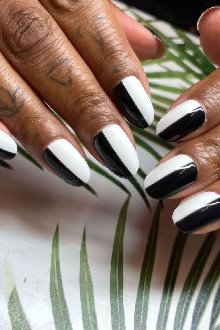 15 Simple Short White Nail Designs - Let's Shine Now